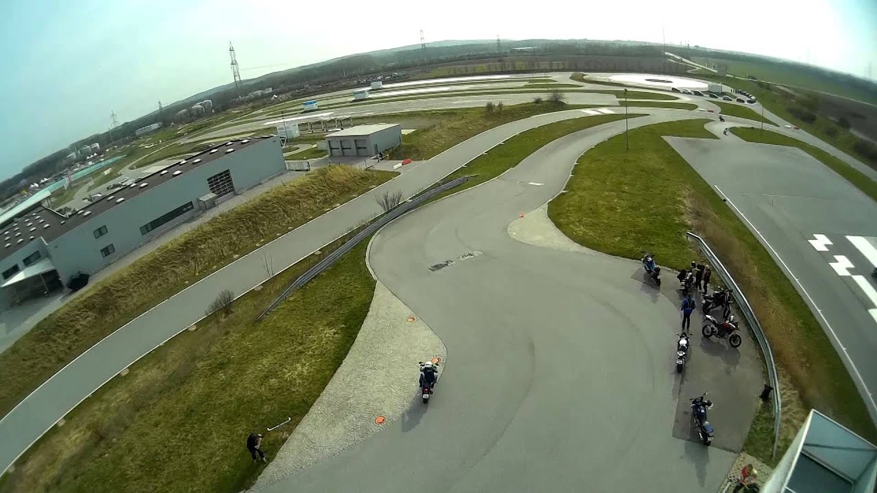 Nighthawk 250 Drone & Moto - YouTube