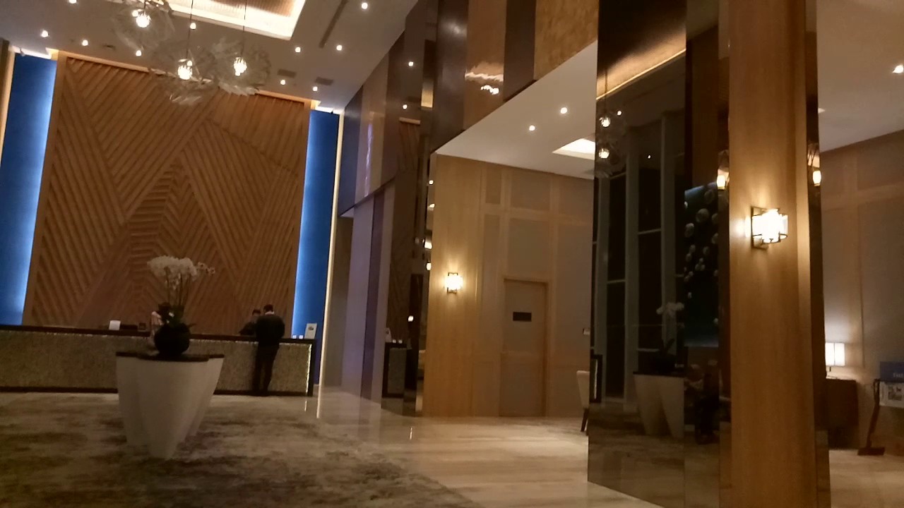 Mall Phinisi Point - The Rinra Makassar - YouTube