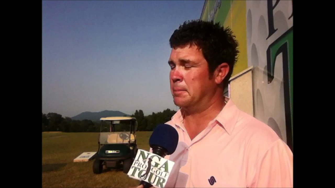 Eric Axley(Knoxville,TN)-2nd round co-leader of The Three Ridges ...