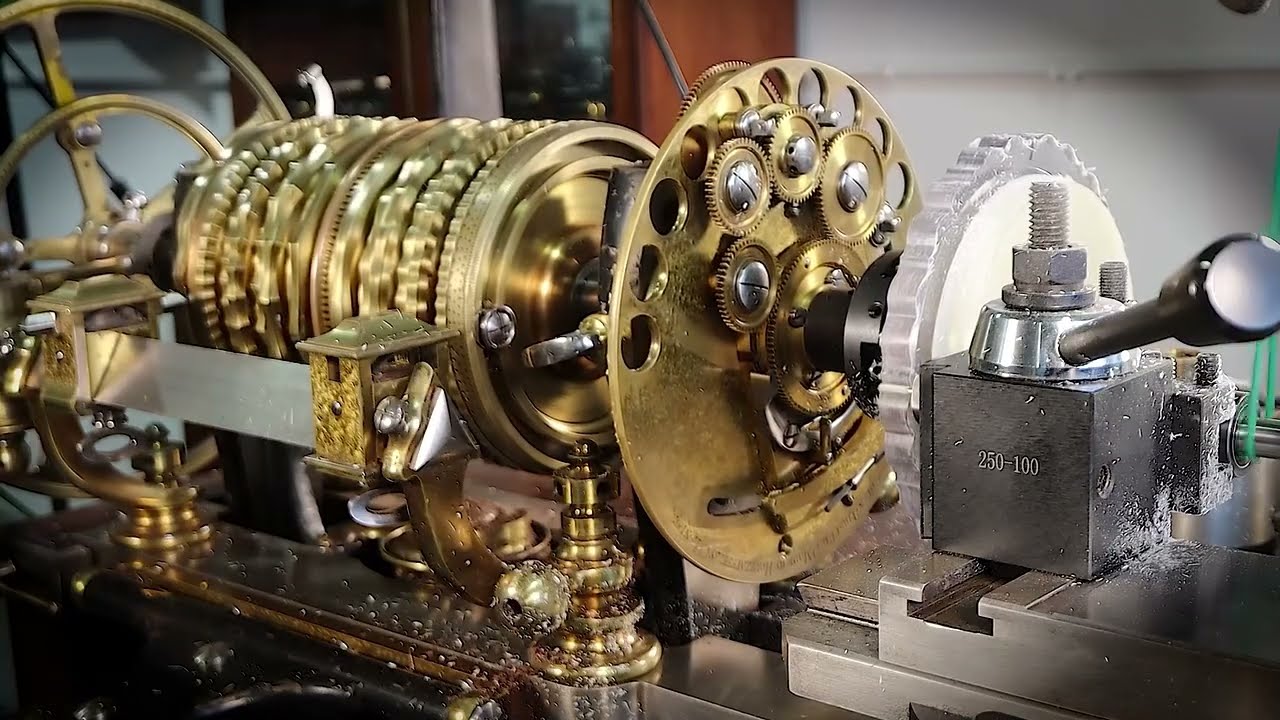 The Geometric Chuck on Holtzapffel No. 1636 Rose Engine Being Used As a ...