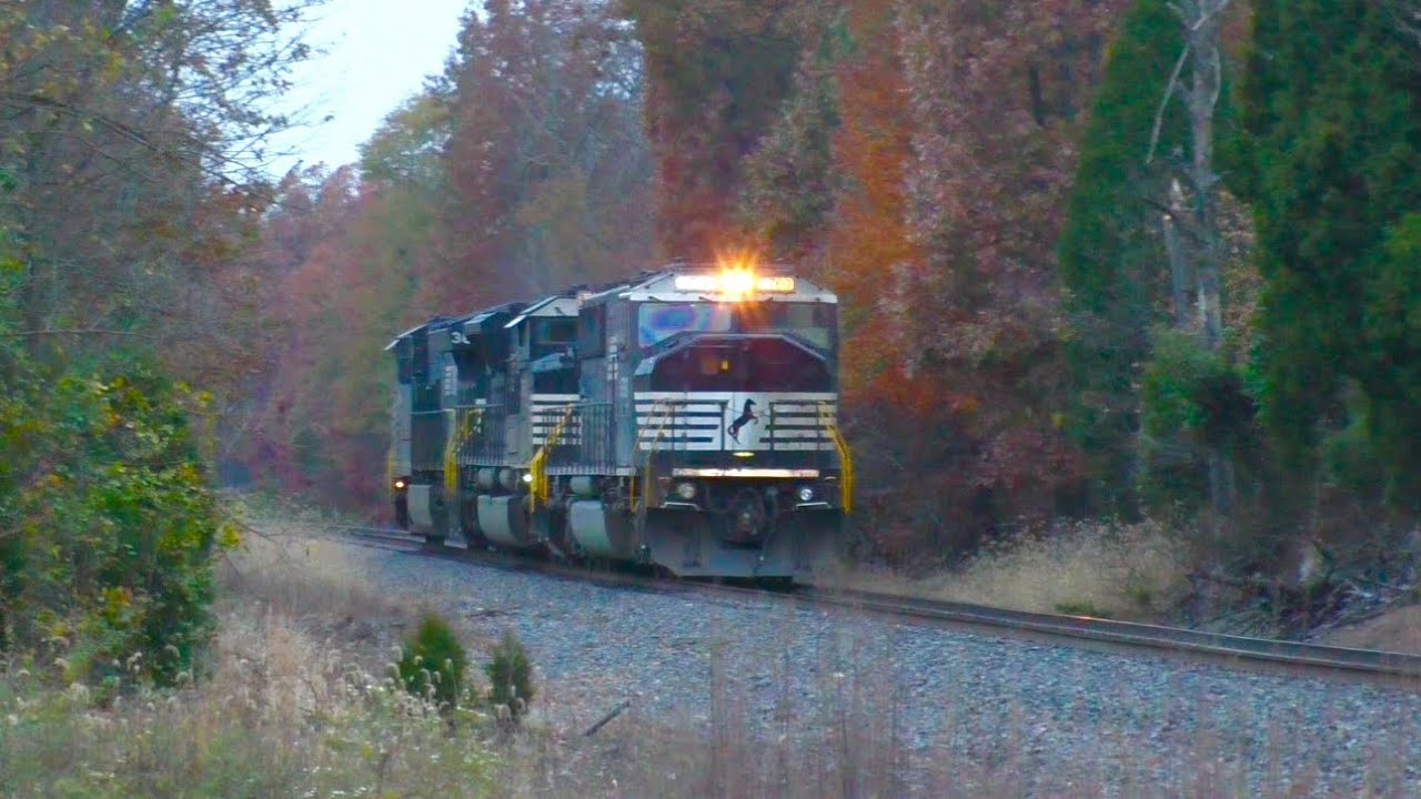 Norfolk Southern Rock Train K94 Manassas Va 11-12-18 - YouTube