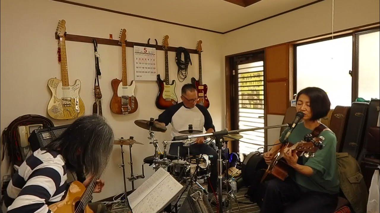 Edith and the Kingpin -Joni Mitchell-Cover-（UsagiGroup） - YouTube
