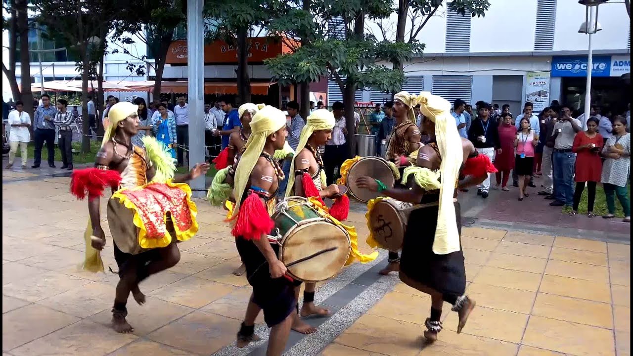 Dollu kunitha at EGL - YouTube