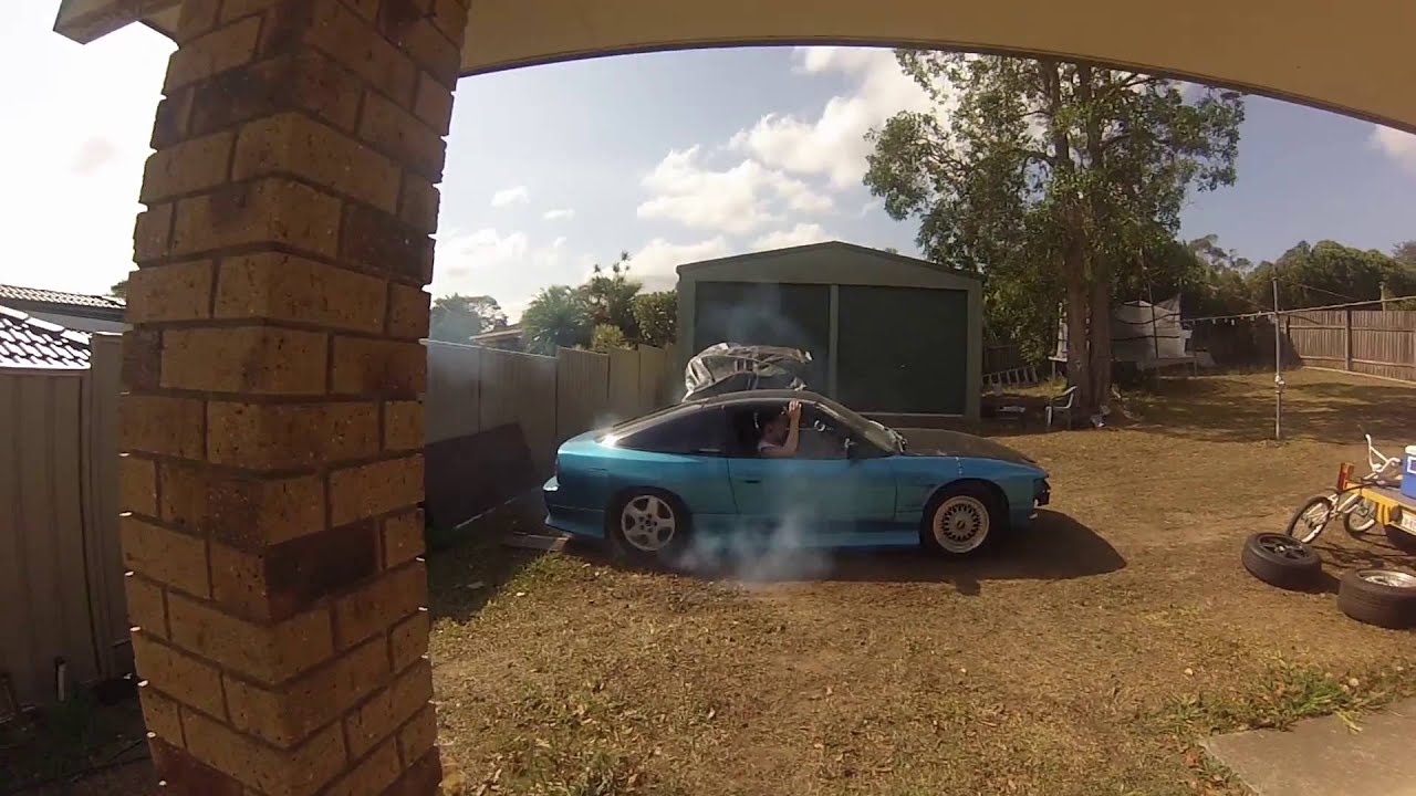 180sx Bogan Aussie kid does burnout and crashes - YouTube