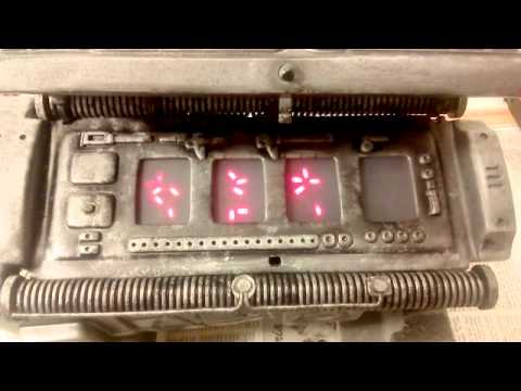 Predator 1 Computer bomb "gauntlet" - YouTube