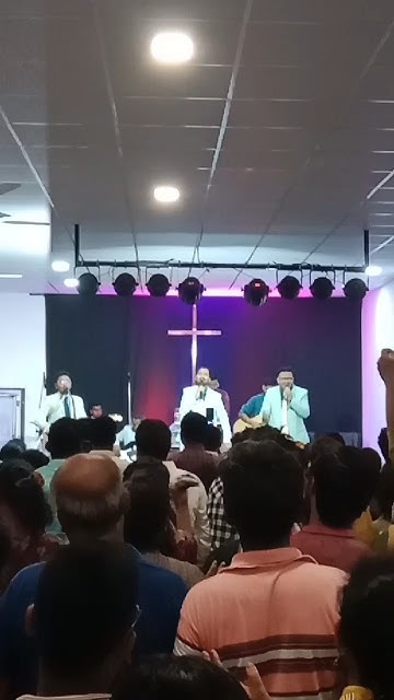 Tu mera bal hay Prabhu # Jesus song # shorts - YouTube