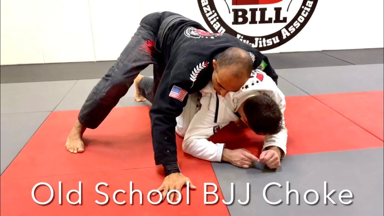 Lapel Choke - Estrangulamento 4 apoio #jiujitsu - YouTube