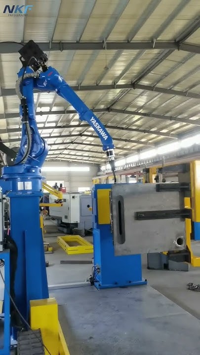 Our double axis positioner synchronize with Yaskawa robot. - YouTube