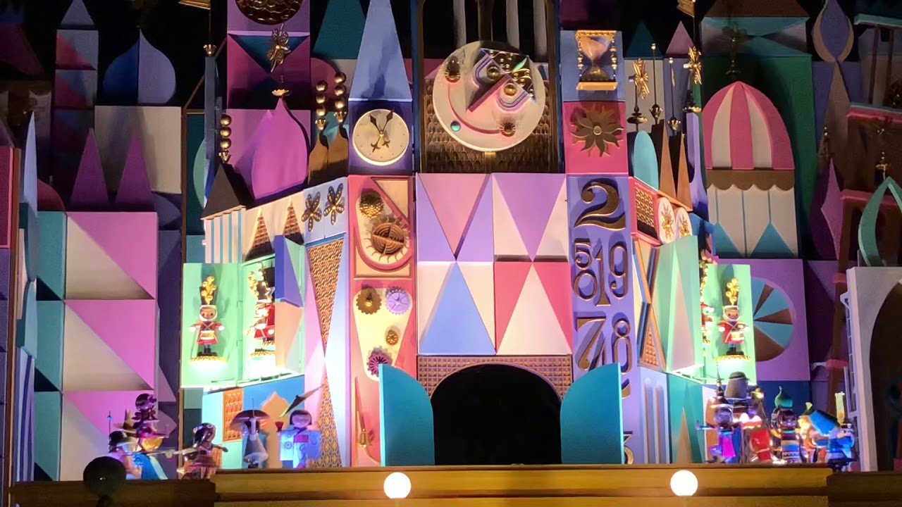 Small world In Tokyo Disneyland - YouTube