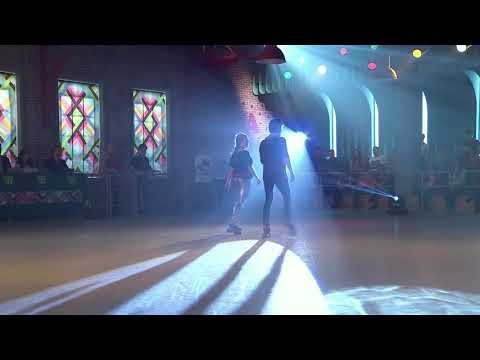 Soy luna | İnvisibles | Niko Ve Jim Paten Gösterisi