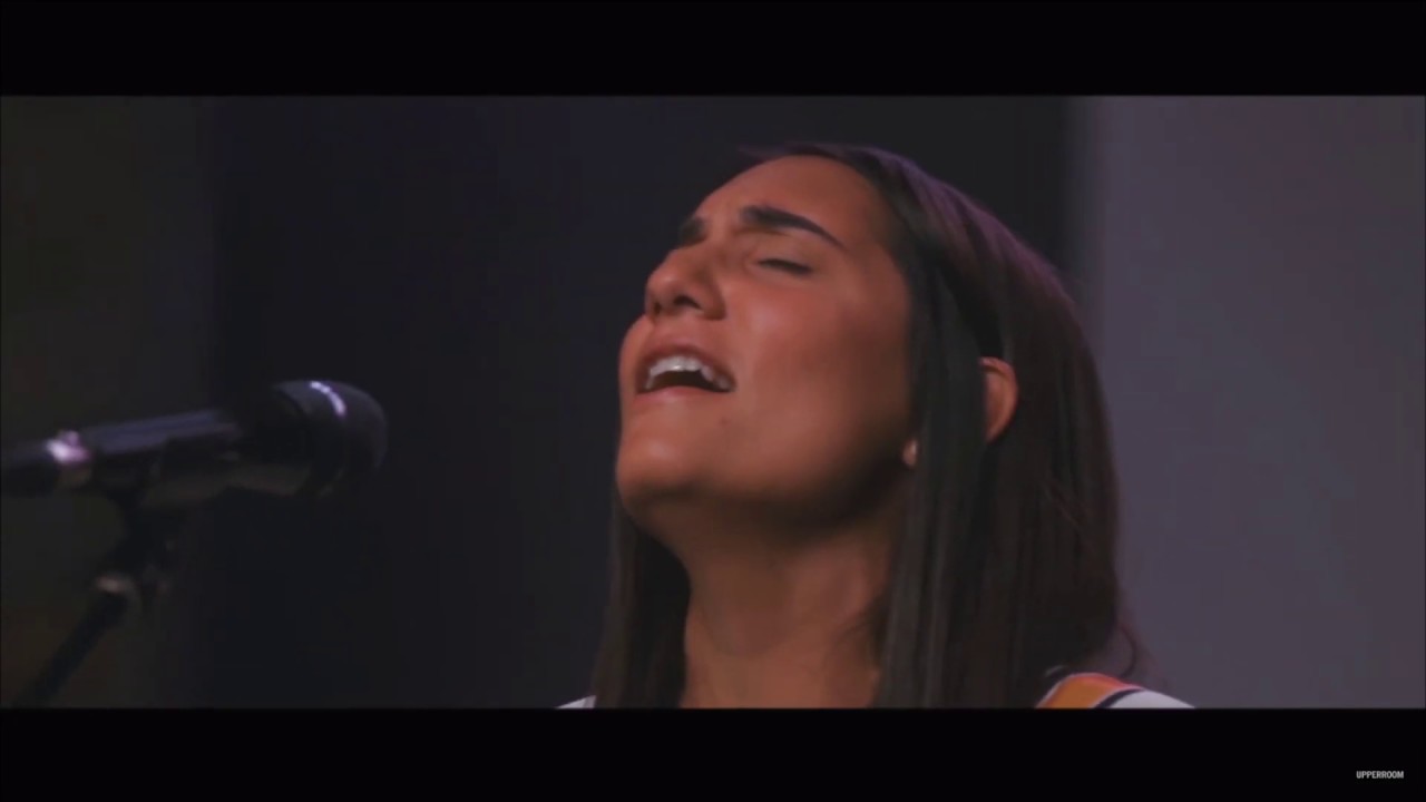 Awake My Soul UPPERROOM 06.21.20 Elyssa Smith - YouTube