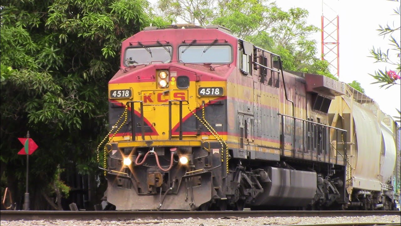 Estación KCSM Doña Cecilia! Locomotora solitaria AC4400CW 4518 con un horn K3LA en accion! - YouTube
