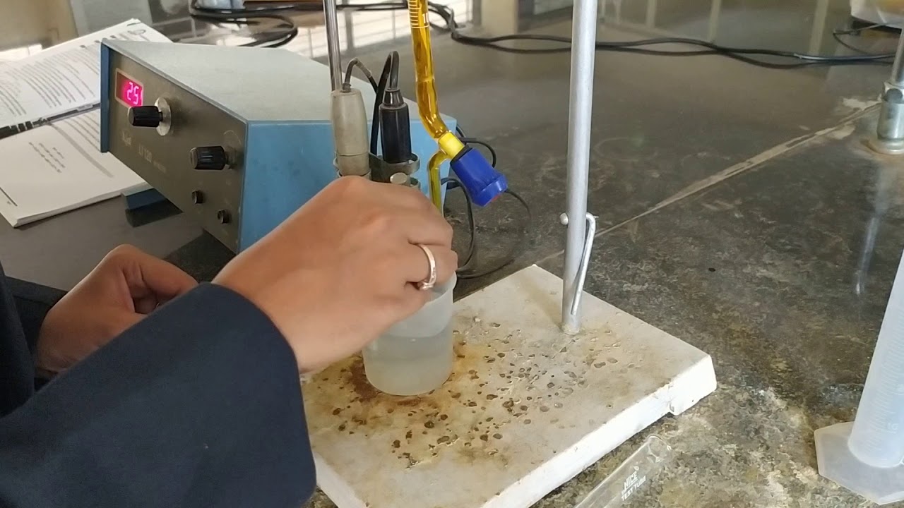 Potentiometric estimation of FAS using standard K2Cr2O7 solution - YouTube