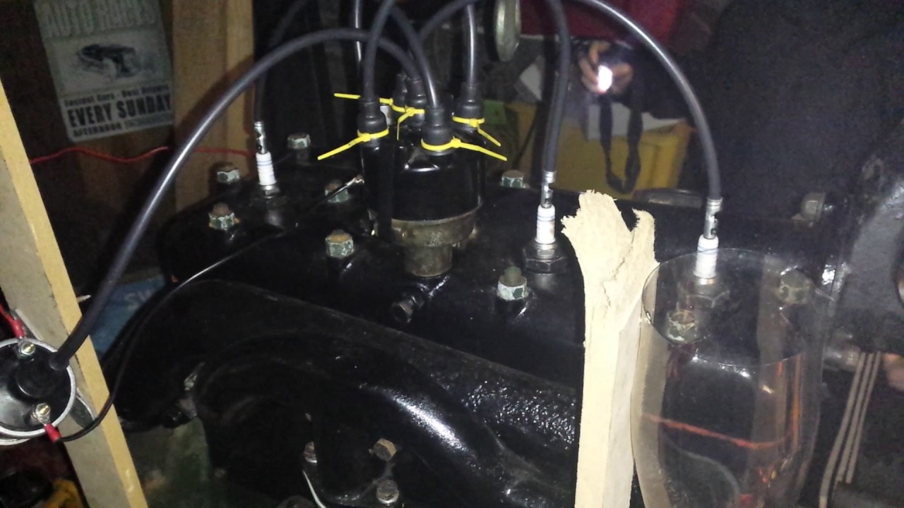 Ford model B engine first fire up - YouTube