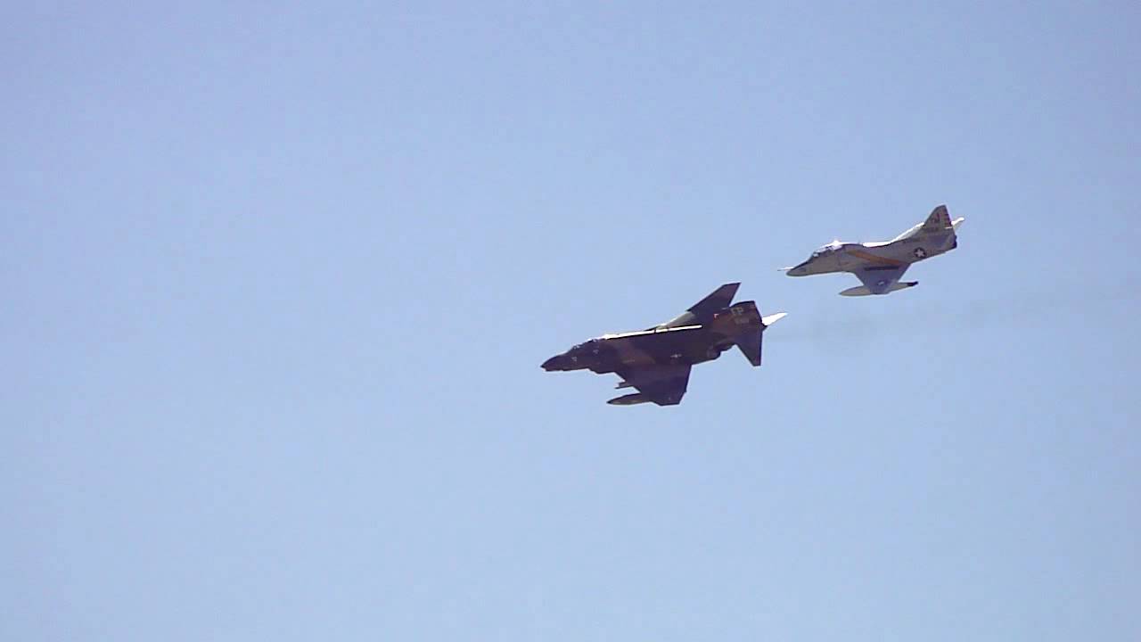 F-4 Phantom and A-4 Skyhawk flyby at the 2011 Randolph Airshow - YouTube