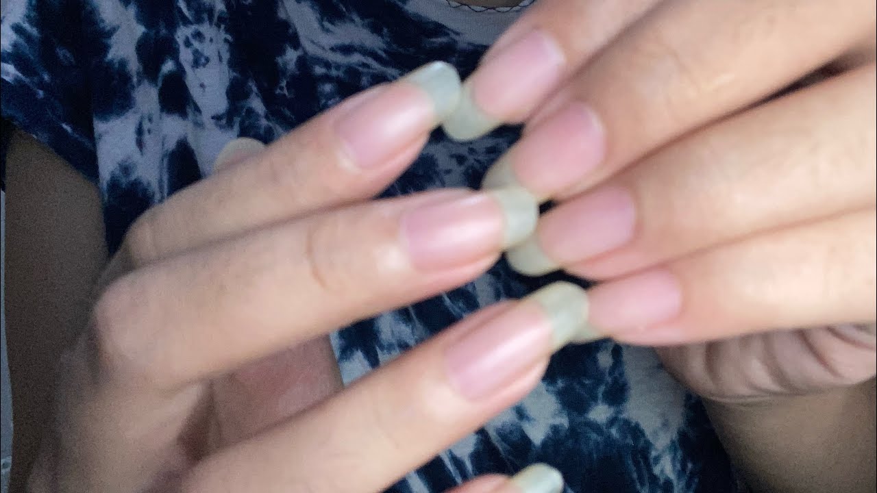 asmr long nails tapping and scratching💅🏻 - YouTube