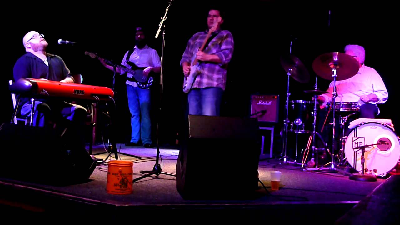 Patrick Dodd Band Chris Stevenson Vocals Toe Down.MOV - YouTube