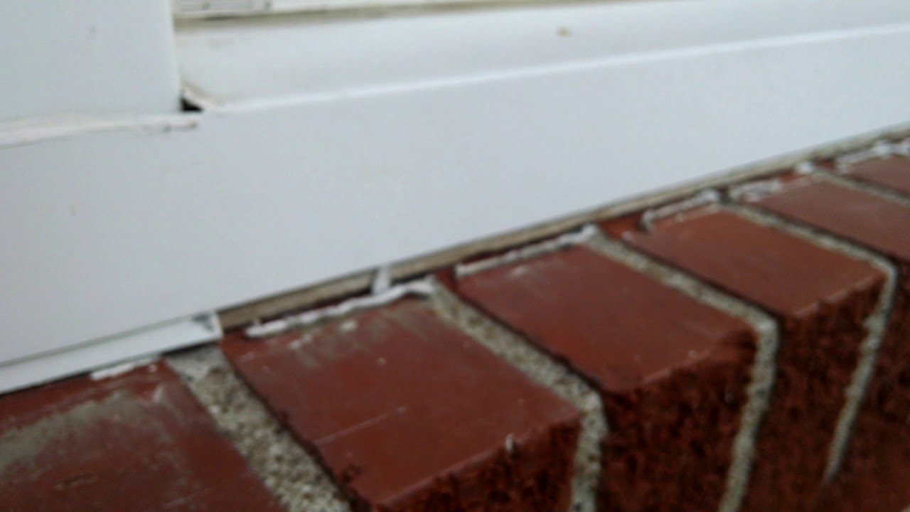 How NOT to Wrap your Window Trim-Bad Caulk Job-Rain Is Rotting the Wood ...