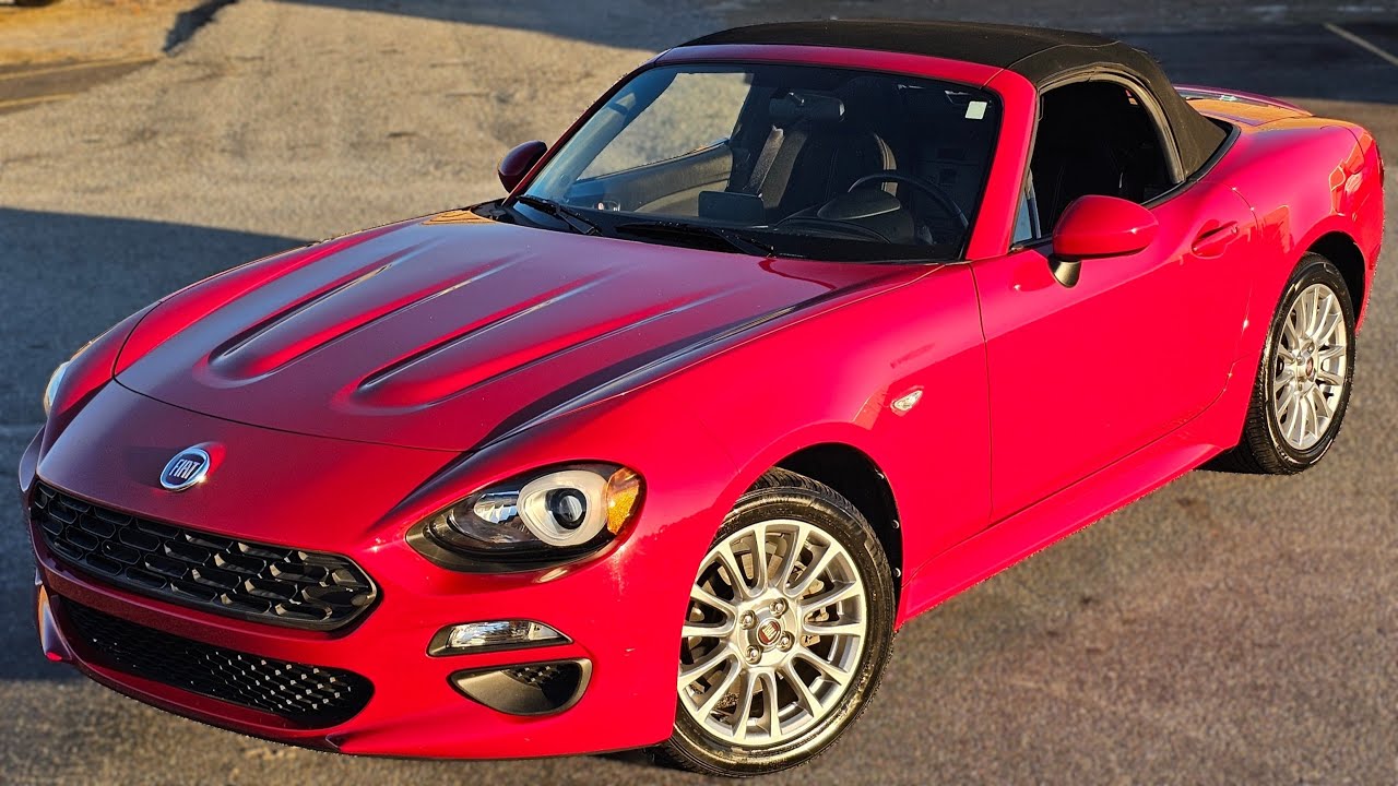 Everything you need to know about this 2019 Fiat 124 Spider Classica ...