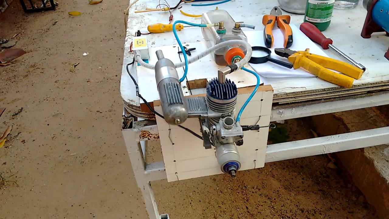 Amaciando motor evolution 10cc - YouTube