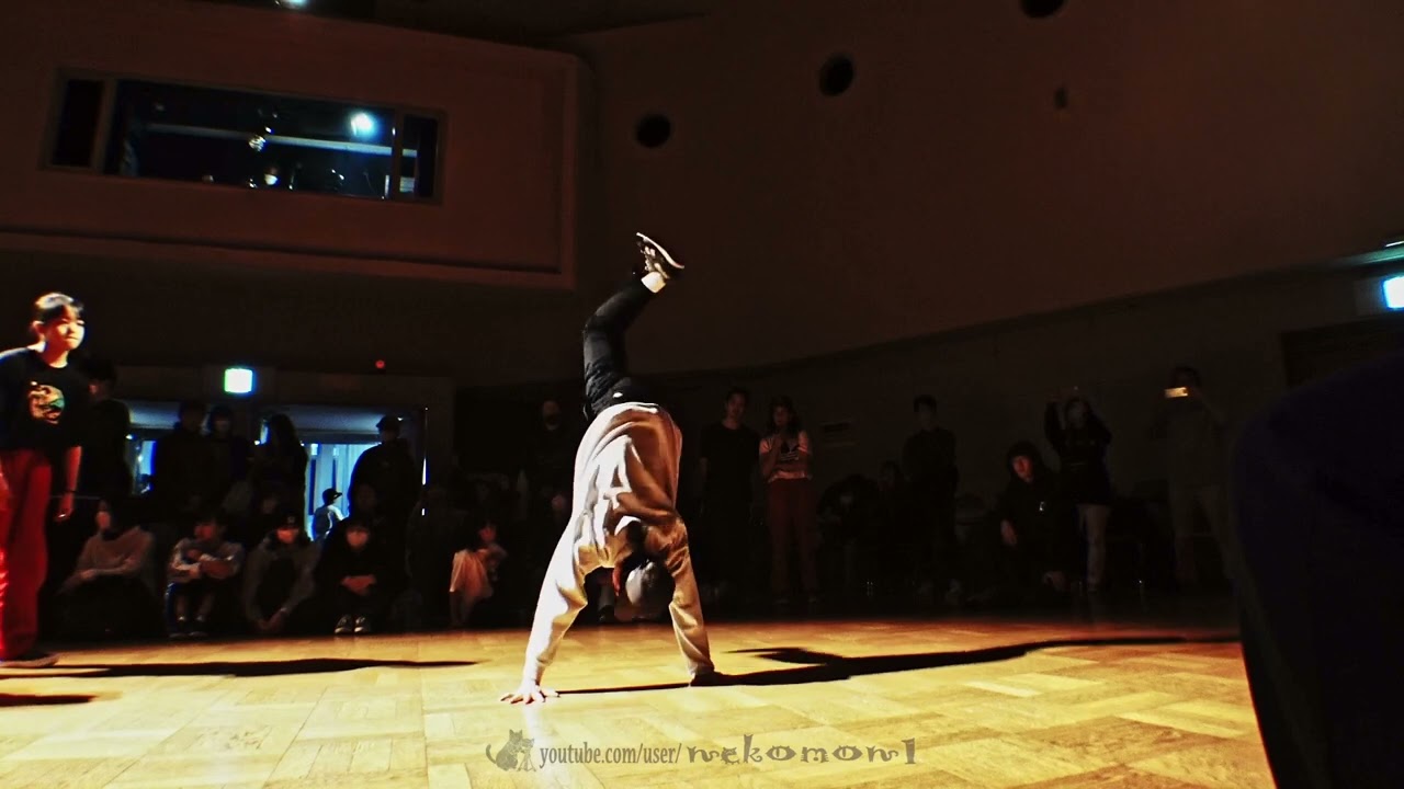 Bgirl 敗者復活戦 EX FULL THROTTLE / TRIGGER 2nd BREAK DANCE BATTLE 2023/1/7 - YouTube