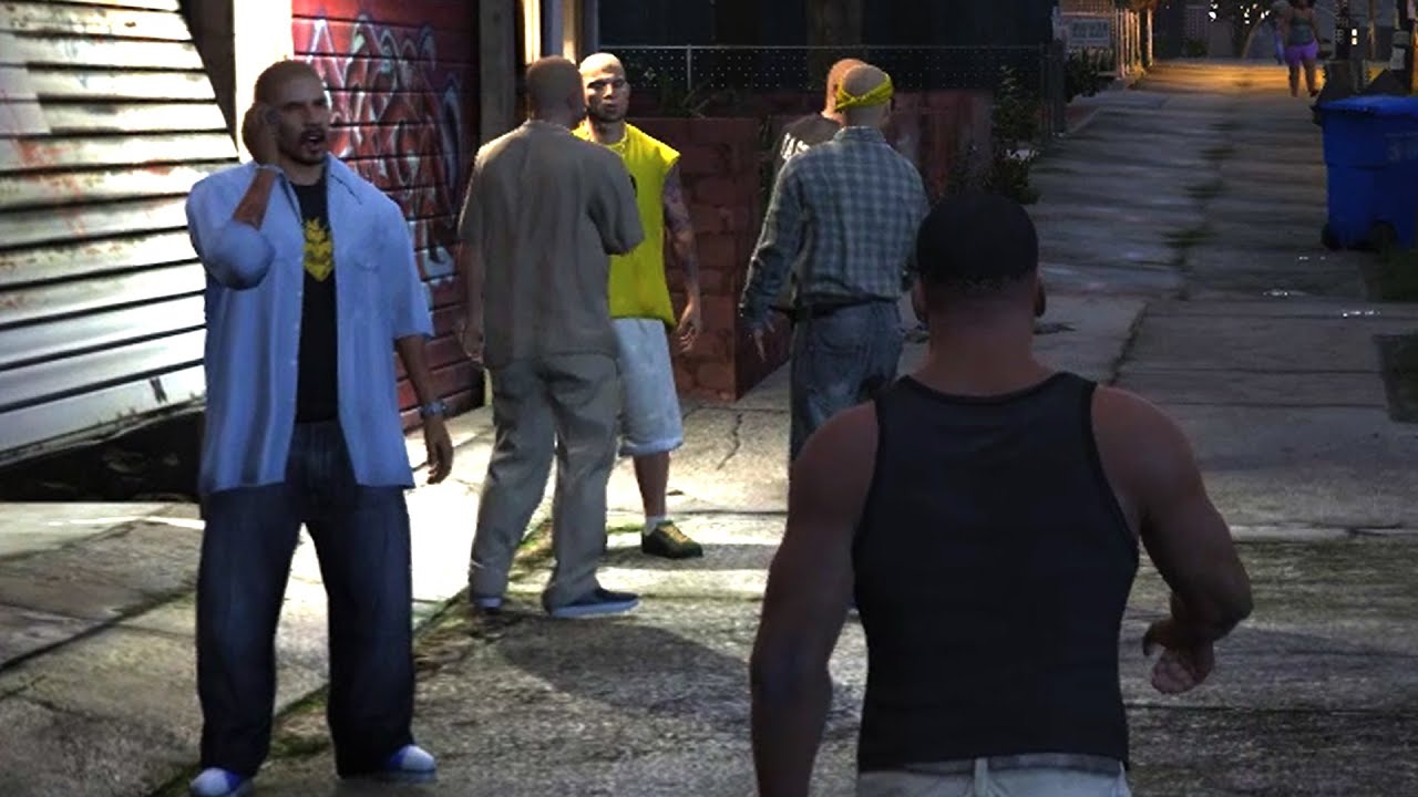 13 Minutes of Franklin Walking Through Los Santos at Night (GTA V/1440p ...