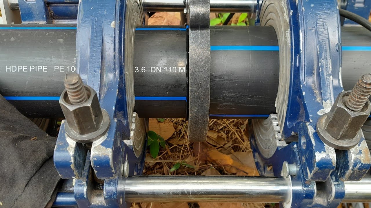 SRM HDPE PIPE PE 100 PN 10 SDR 13.6 DN 110 MM / PIPE FITTING - YouTube