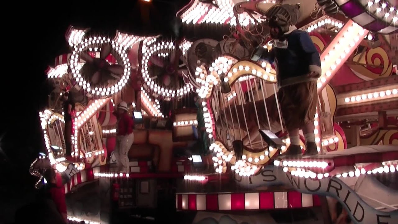 MASQUERADERS CC - FLYING CIRCUS at BURNHAM ON SEA / HIGHBRIDGE CARNIVAL ...