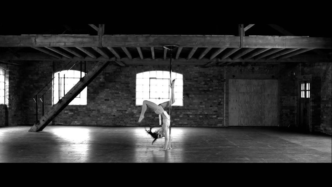 Jazzotron & Maat Bandy vs Jamie Berry - Kiss Me [Official Video ...