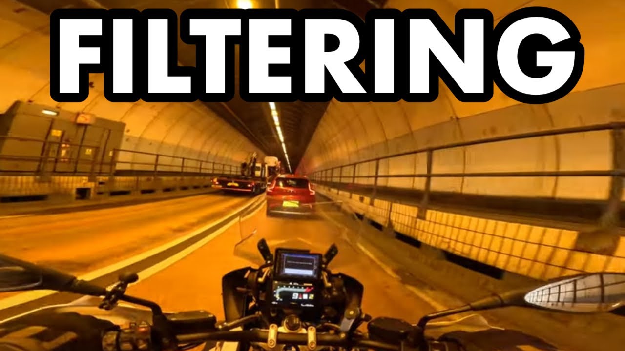 I hate filtering on a motorcycle - YouTube