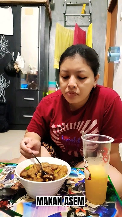 MAKAN ASEM - YouTube