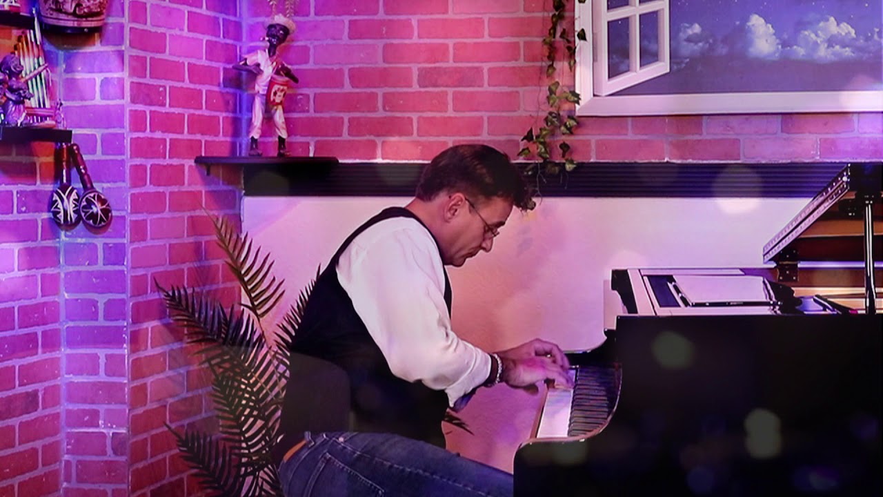 Angel Roque "You'll never find another Love like Mine" - YouTube