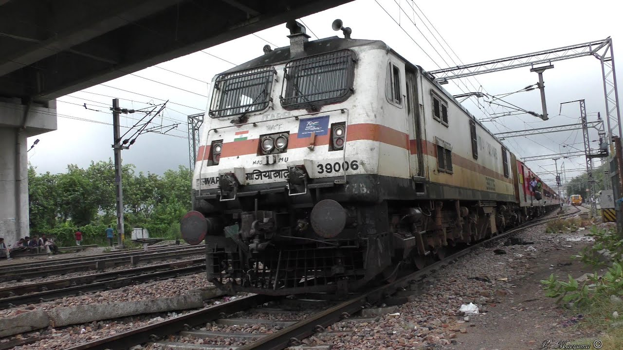 Indian Railways Electric Locomotive Class WAP-7 #39006インド鉄道WAP-7形電気機関車 ...