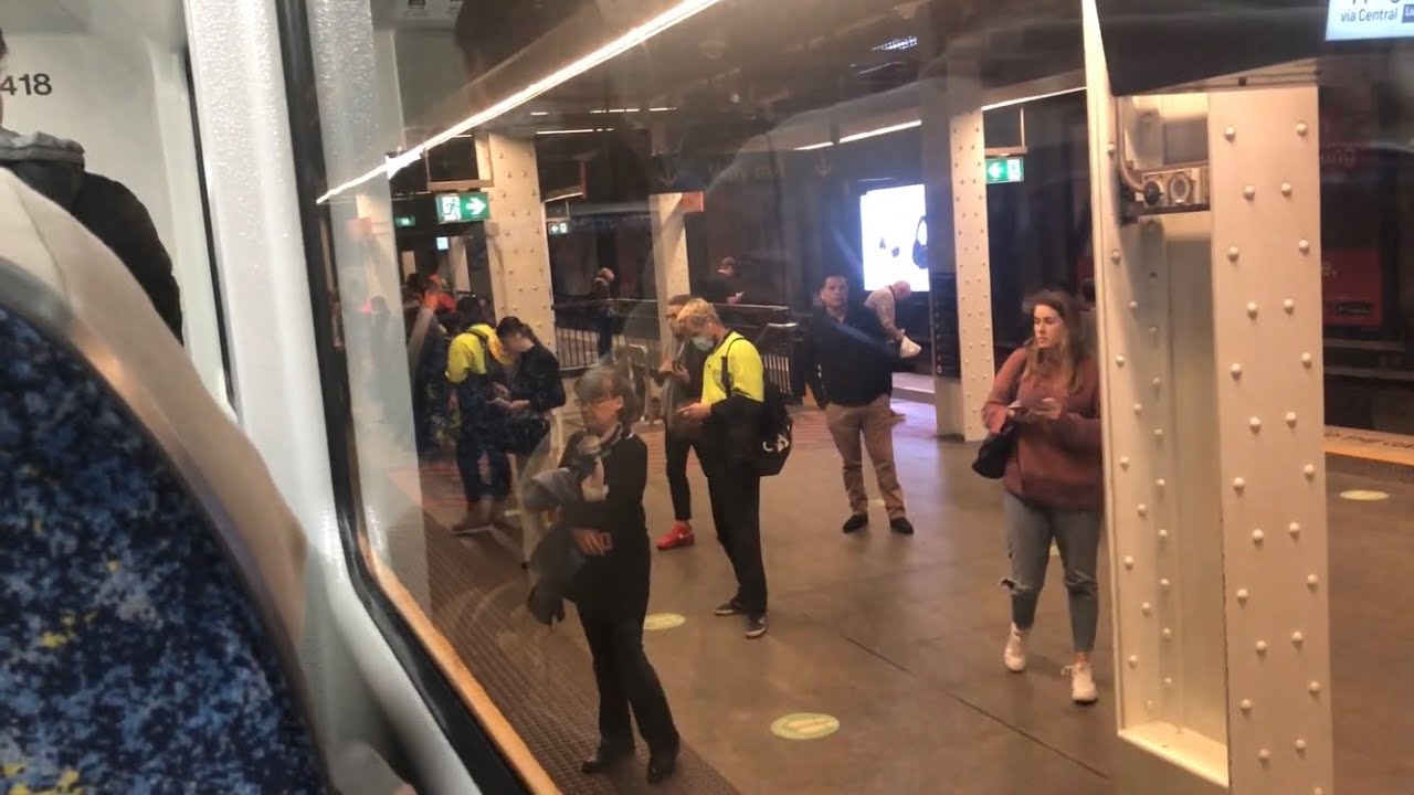 Sydney Trains Waratah A set A18 from North Sydney to Central on a T1 ...
