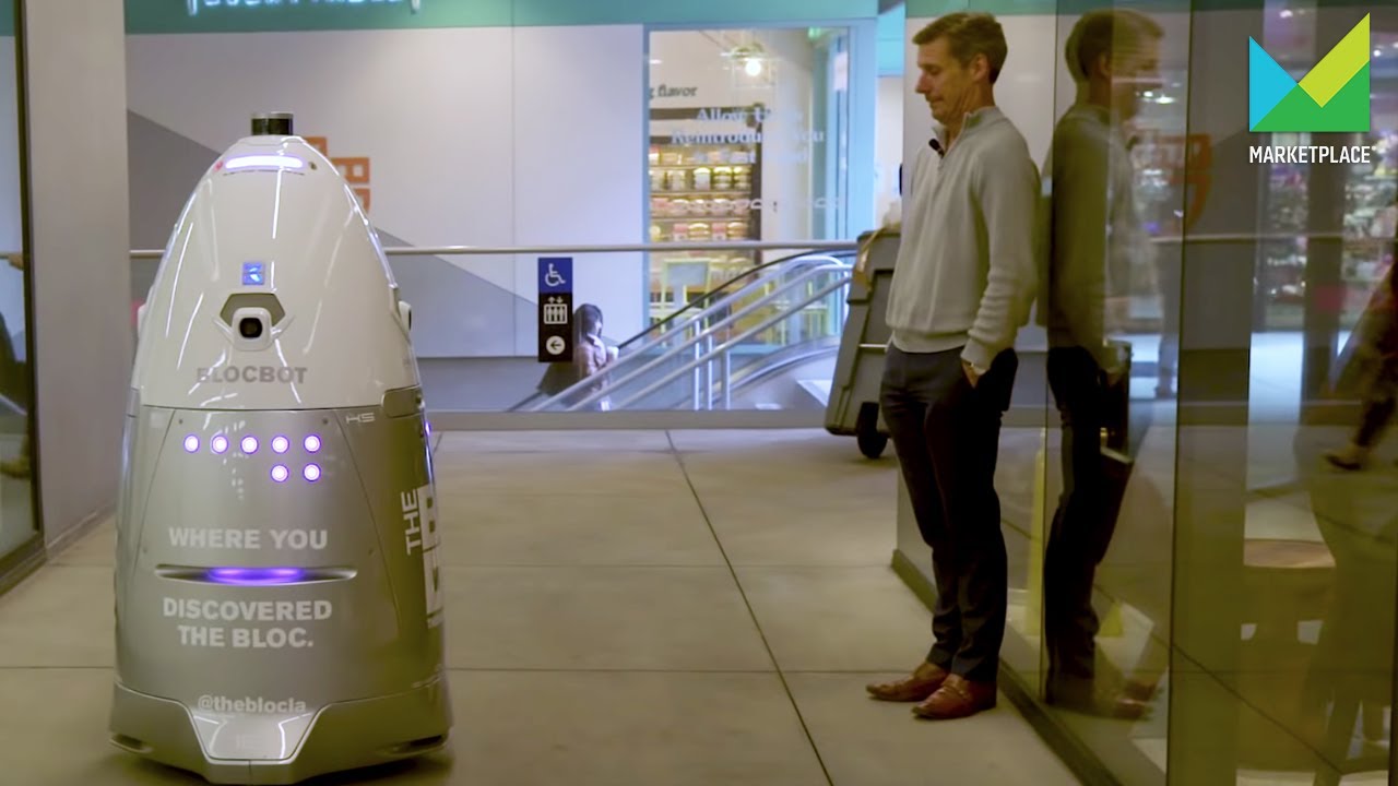 Kai Ryssdal Interviews a Robot Security Guard - YouTube