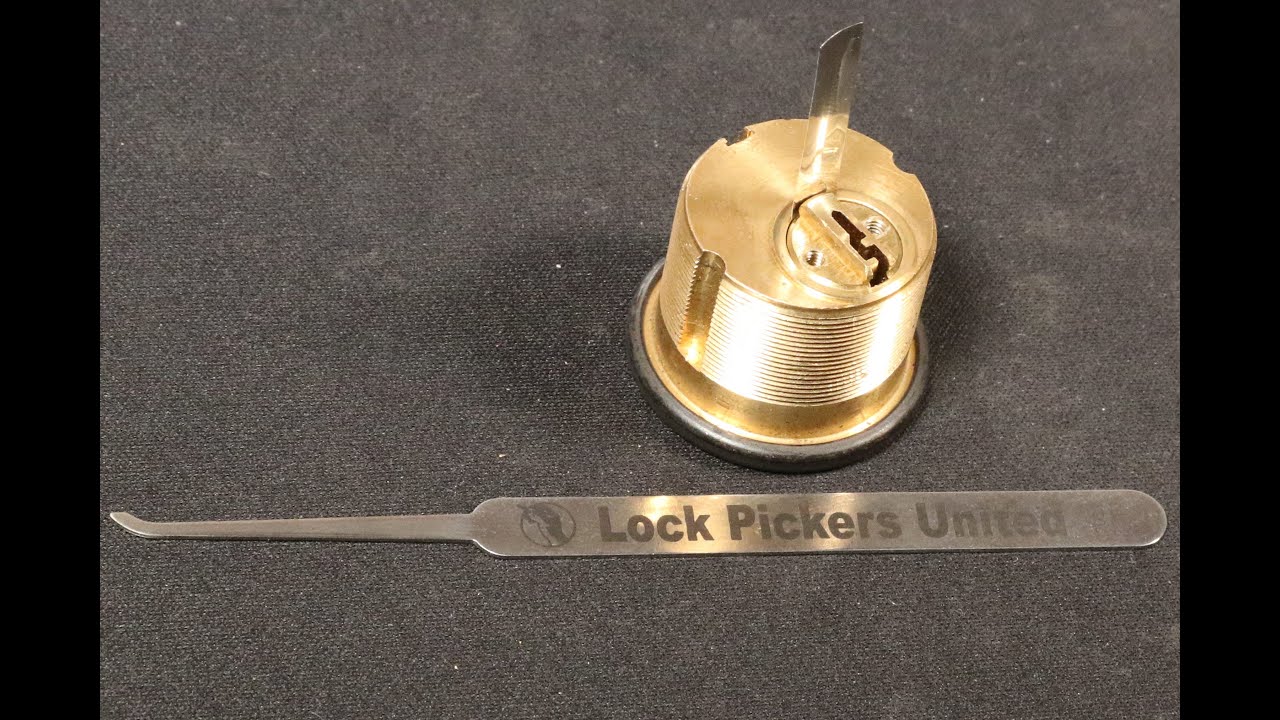 [L232] Shimming a lock from the back w. Progressive pinning bonus ...