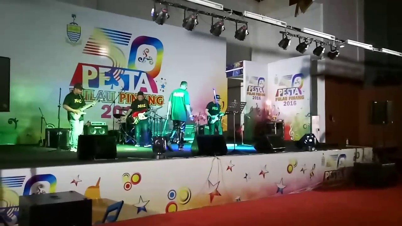 Nana Band : Andai Kau Menjadi Milikku (Di Pentas Arena 3, Pesta Pulau ...