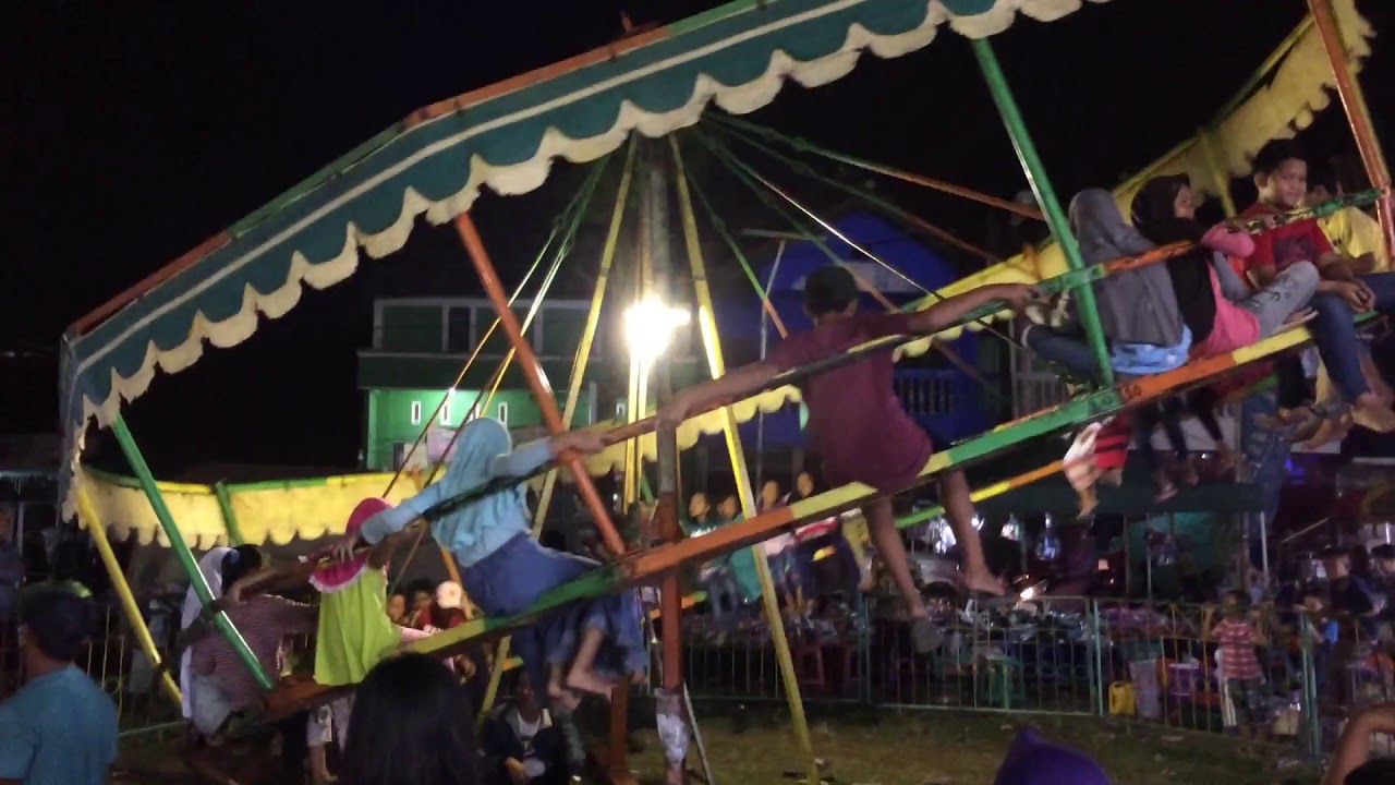 Permainan yang memabukkan - mainan puteran di pasar malam - YouTube