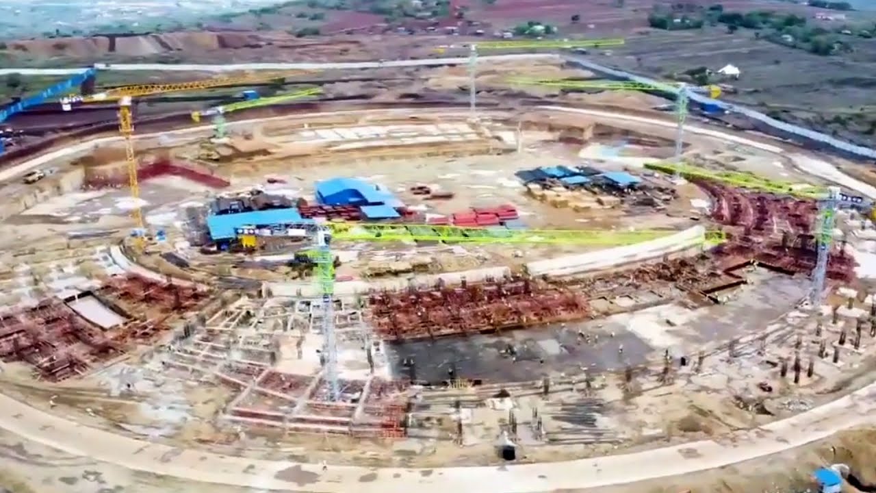 UWANJA WA AFCON ARUSHA KAMA ITHAD WA MANCITY UINGEREZA - YouTube