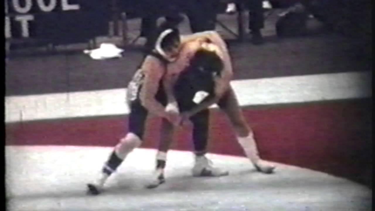 1974 Wisconsin State Wrestling Finals 132 Pounds - YouTube