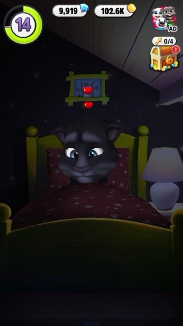 Scary Tom 😮 - YouTube