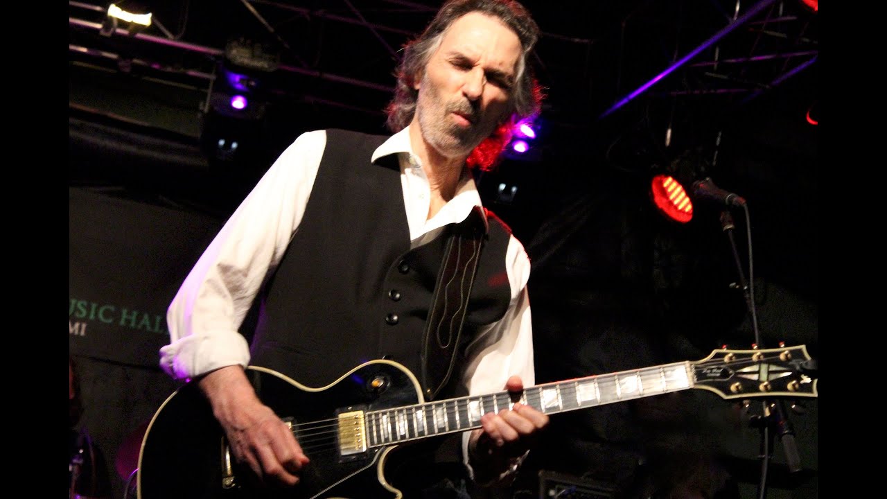 JIM McCARTY - guitar solos June 2015 @ Callahan's Music Hall - YouTube