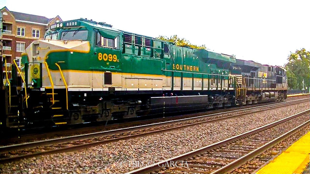 NS 8099 (Southern Heritage Unit) trails second on MG3AH at Glen Ellyn ...