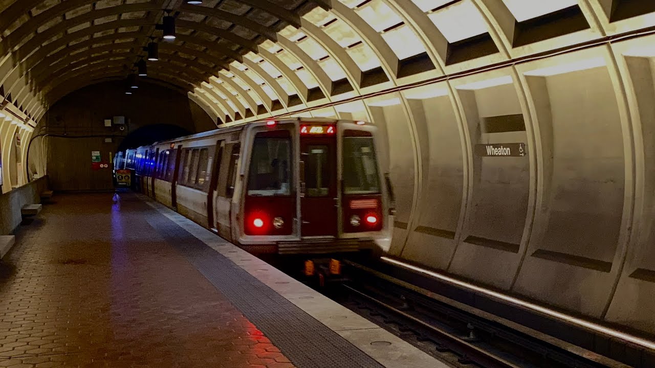 Wmata: Breda 3000 series on Red line - YouTube