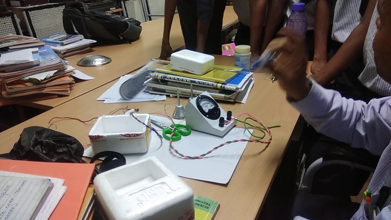 10th class | L 4 | Galvanometer | Positive negative end #trending - YouTube