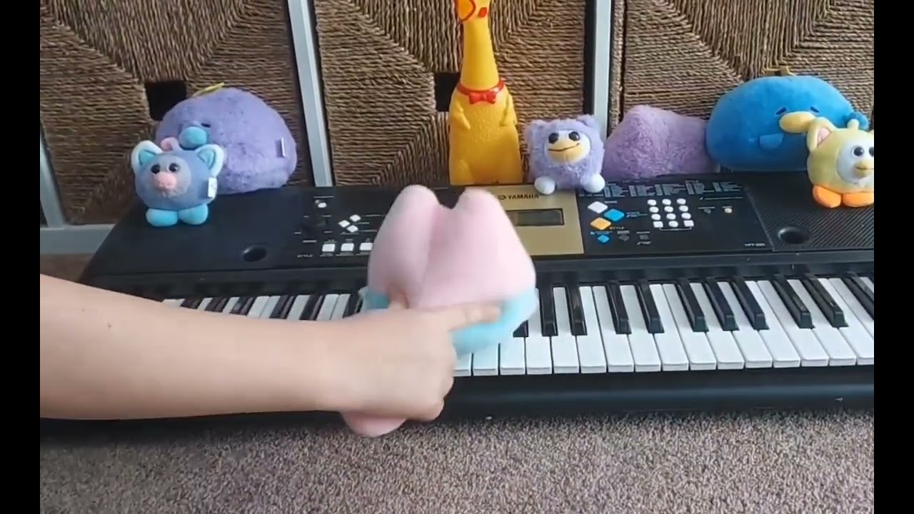 Soft Dinkle Concert Intro - YouTube