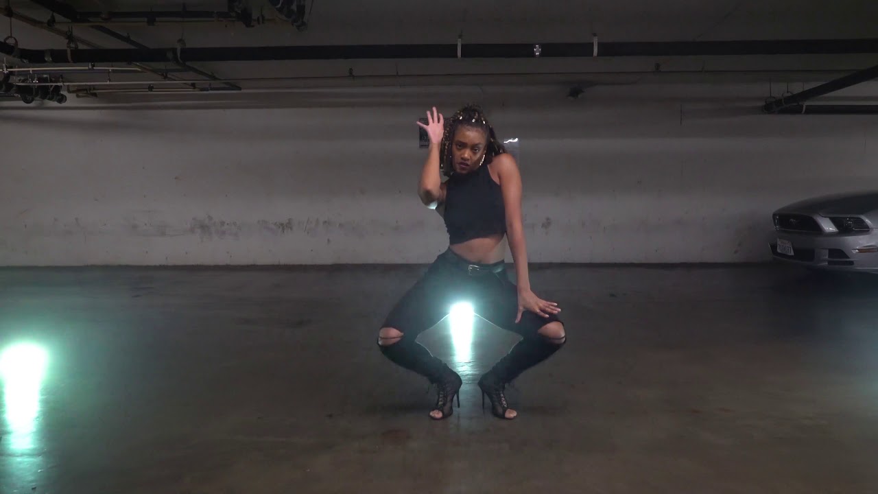 Ella Mai She Don't- Miah Blake Choreography - YouTube