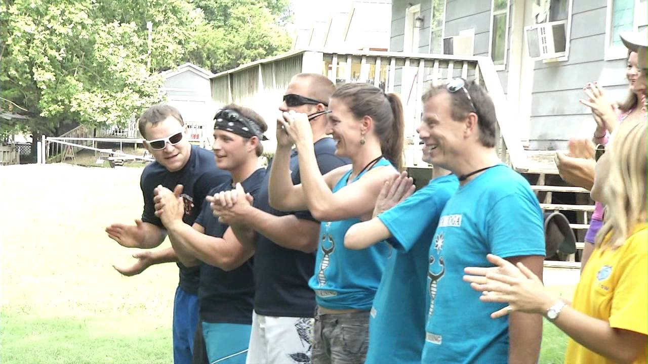 Grabbin' Snakes on Lake Washington - YouTube