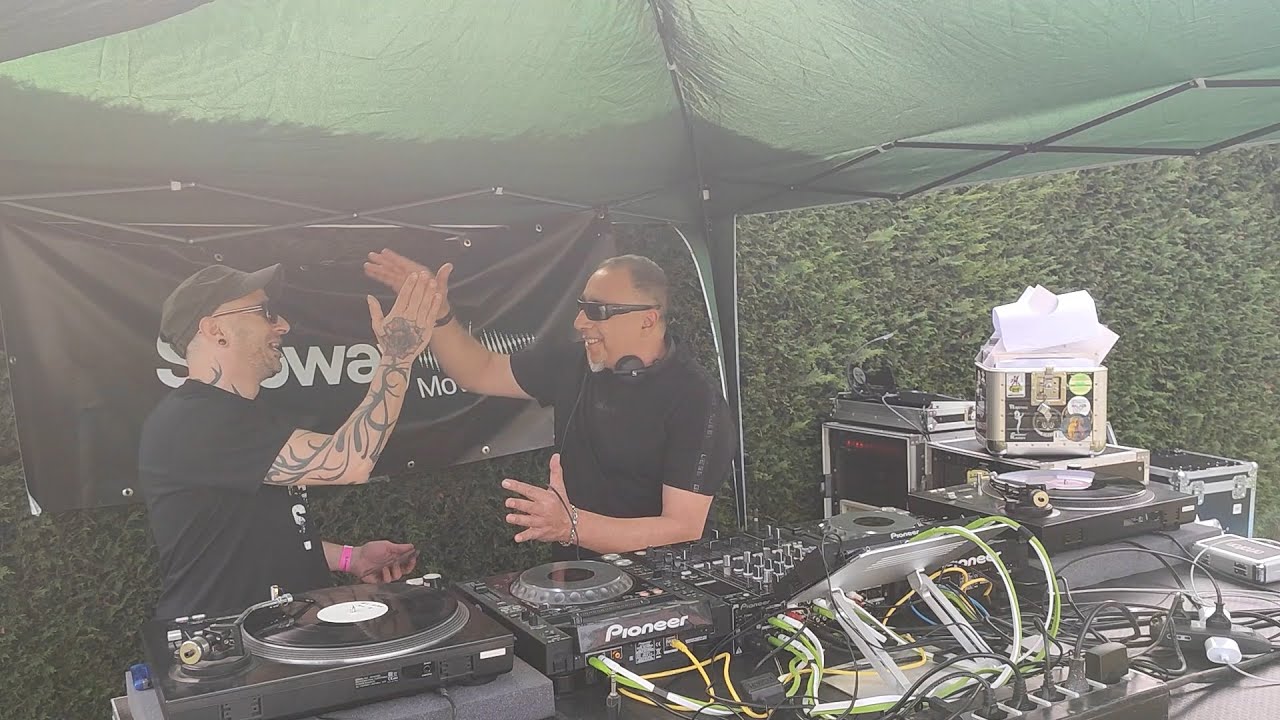 "Just Gi" B2B "Benny Ray" Pool Party Vinyl Set 15/06/24 - YouTube