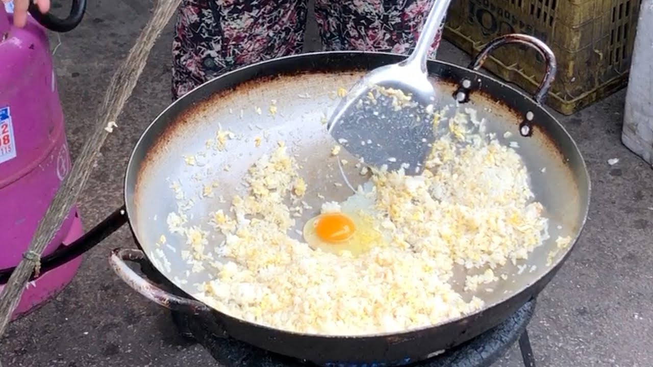 AUTHENTIC VIETNAMESE FRIED RICE - VIETNAMESE STREET FOOD TO EAT 2019 ...